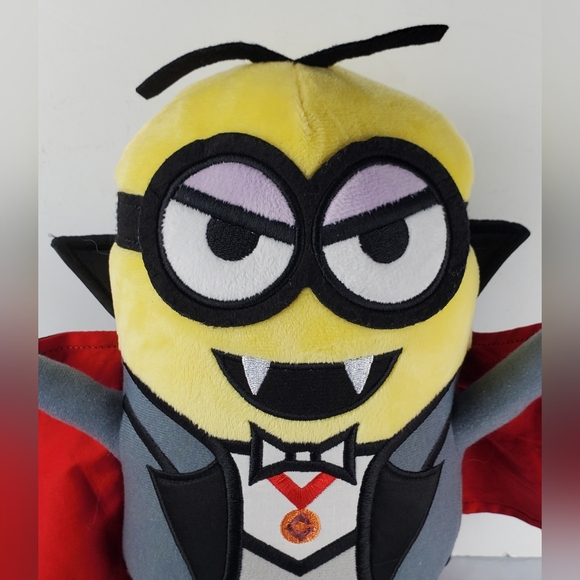 Universal Studio | Toys | Universal Studios Despicable Me Halloween ...
